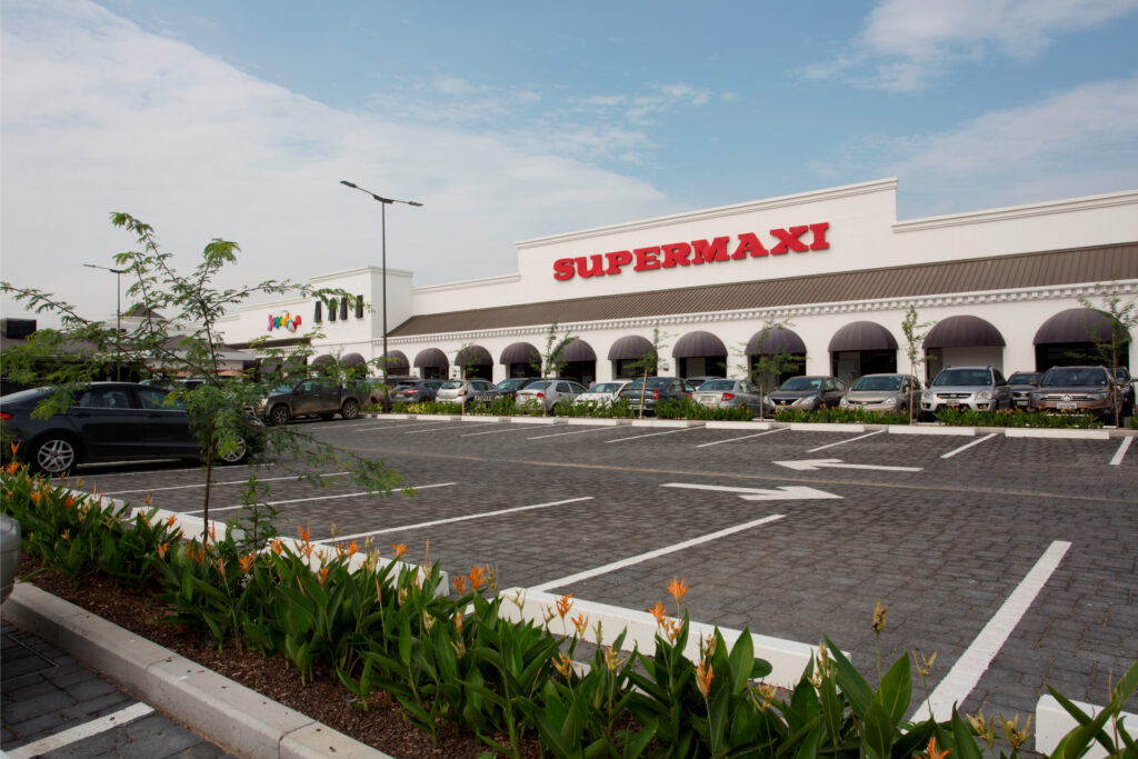 SUPERMAXI EL BATÁN – WRIGHT SOTO & ASOCIADOS